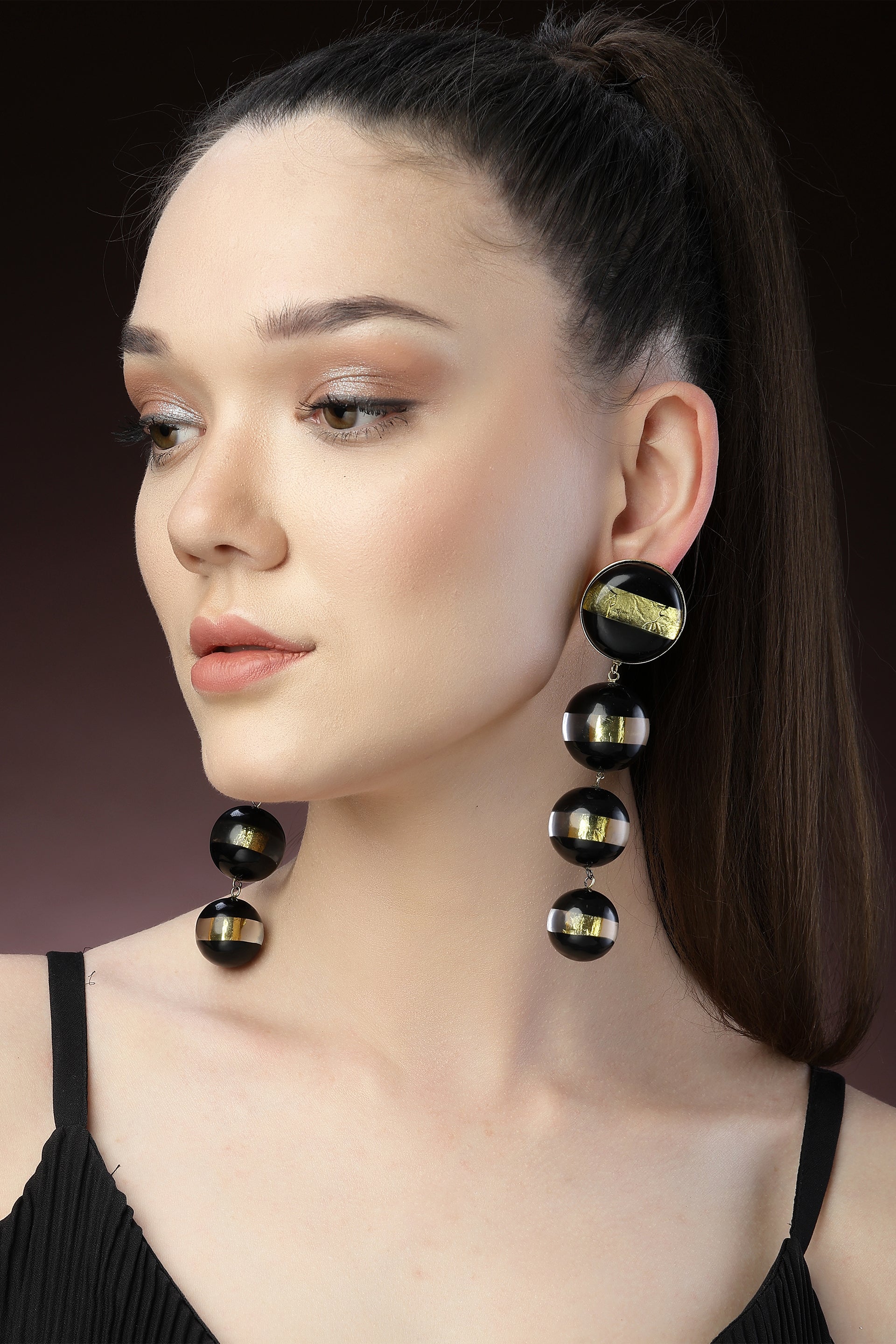 Resin Drops With Gold Foiling – Melange Singapore